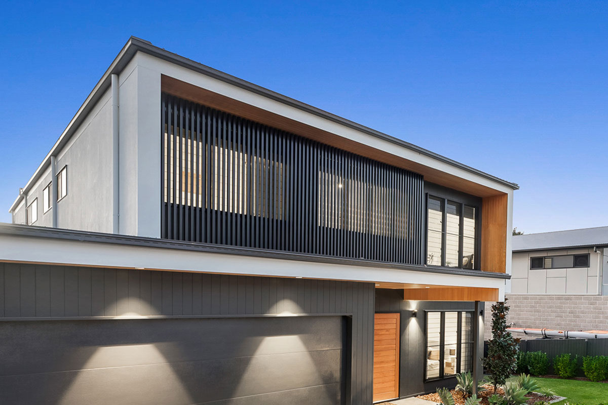 Brisbane Aluminium Fences, Screens & Shutters - Luxe Metalworks